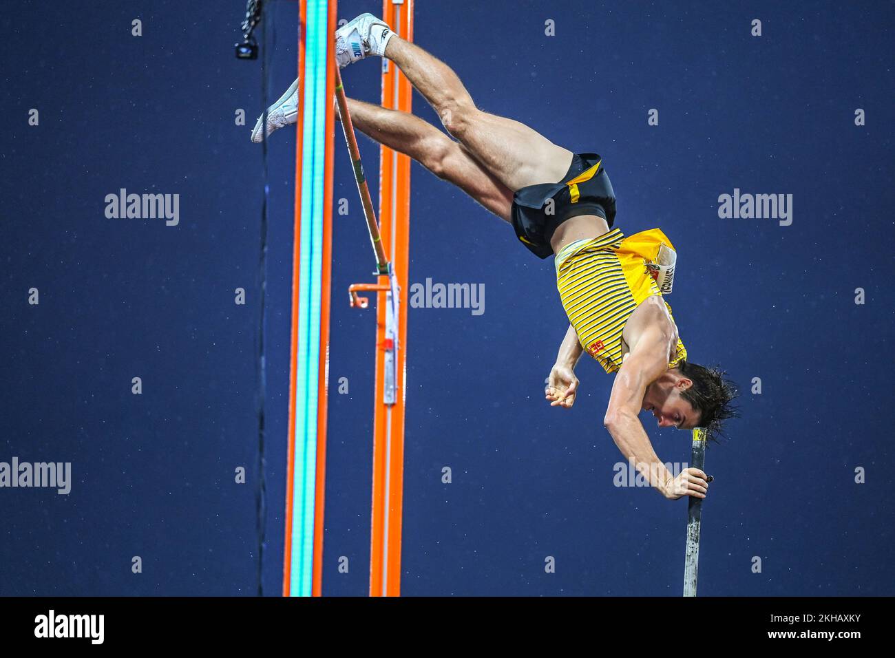 Pole Vault Invert