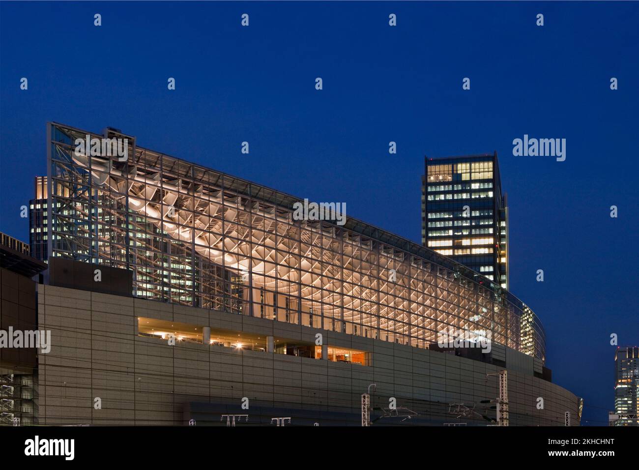Tokyo International Forum night Tokyo Japan Stock Photo - Alamy