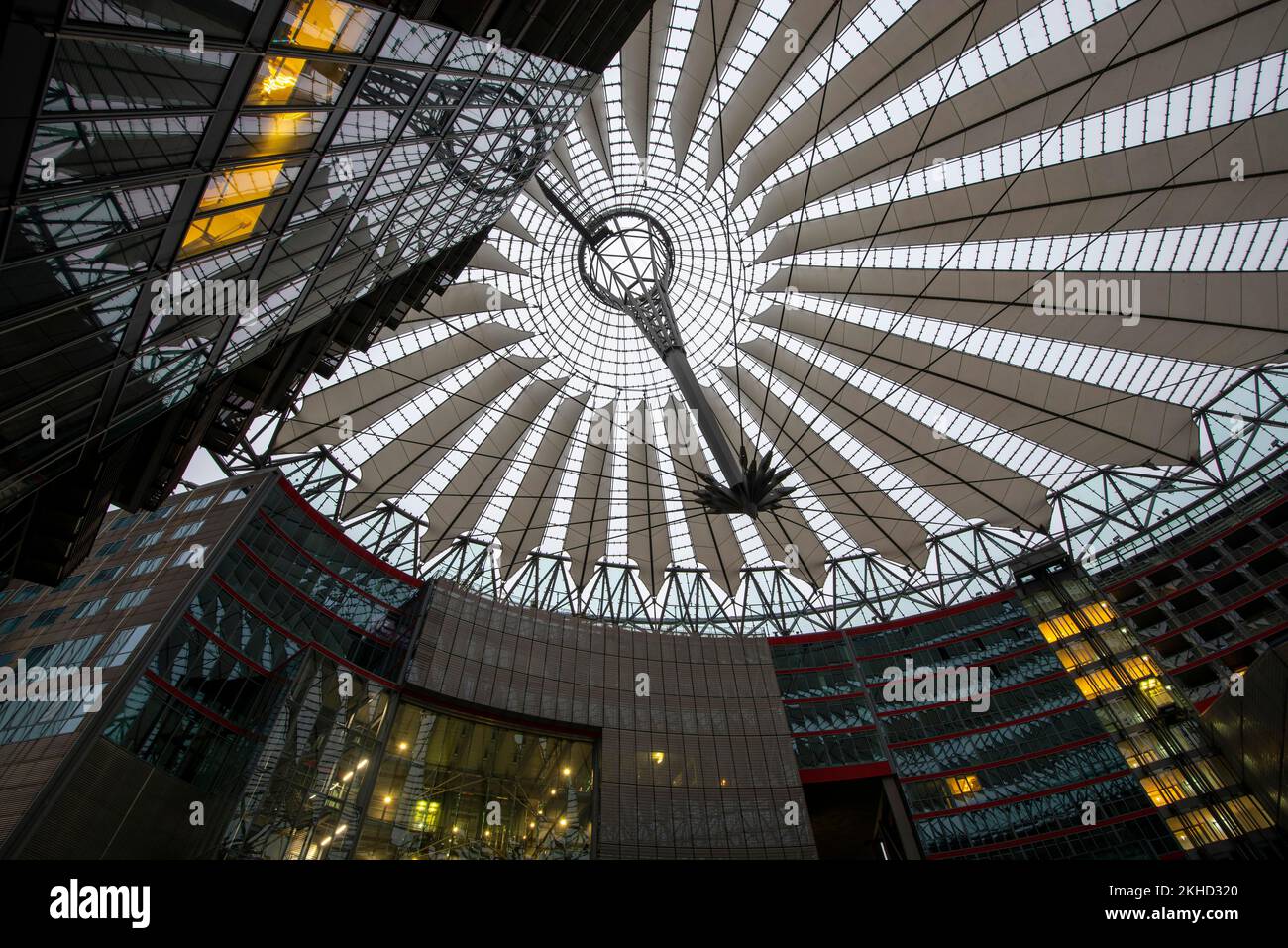 Open roof construction hi-res stock photography and images - Alamy