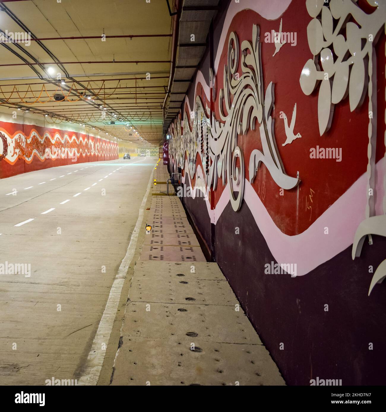 PM Narendra Modi dedicate Pragati tunnel and five underpass of Pragati ...