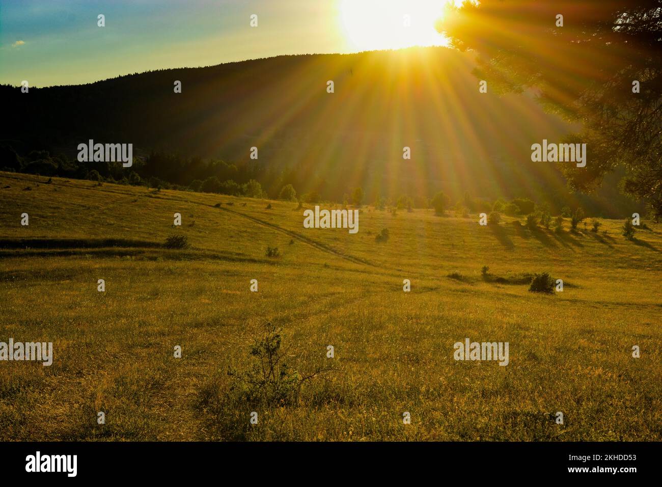 Sunset in countryside landscape in fields and countryside Stock Photo ...