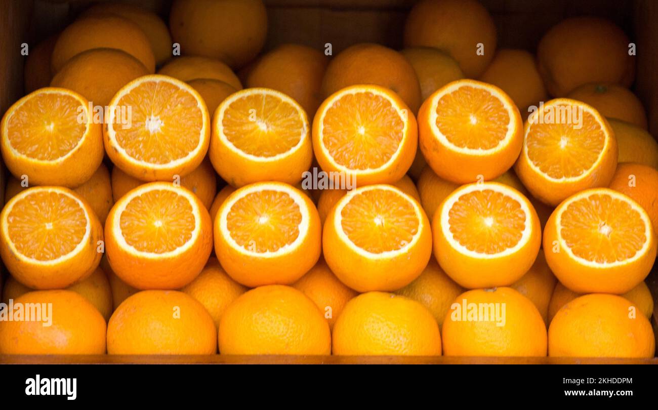 Load of the fresh fruit of orange in view Stock Photo - Alamy