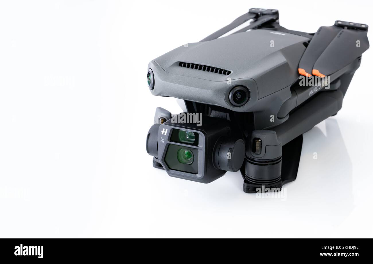 CHONBURI, THAILAND-OCTOBER 31, 2022: DJI Mavic 3 Cine drone on white ...