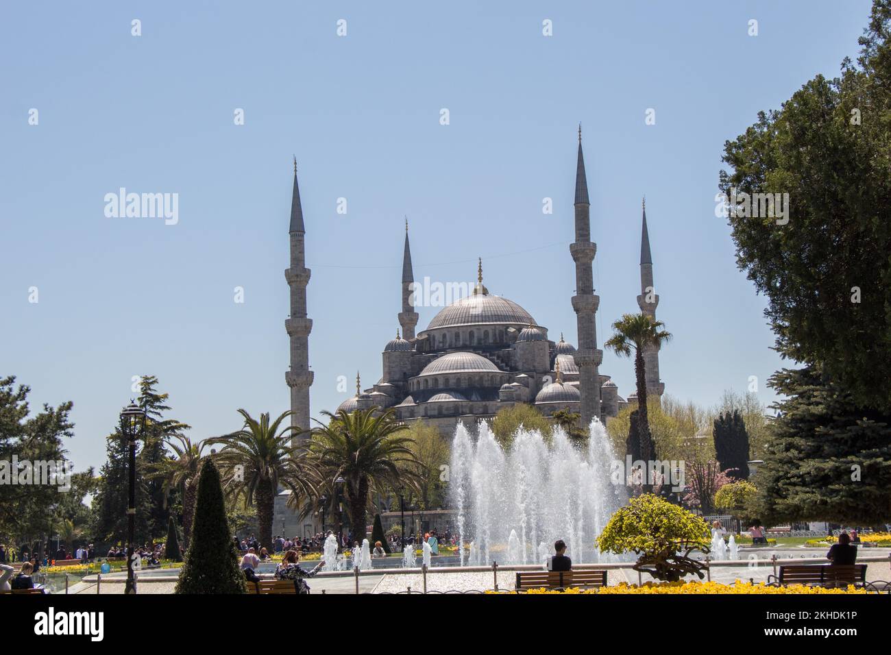Outer view of Ottoman style mosque in Istanbul Stock Photo - Alamy
