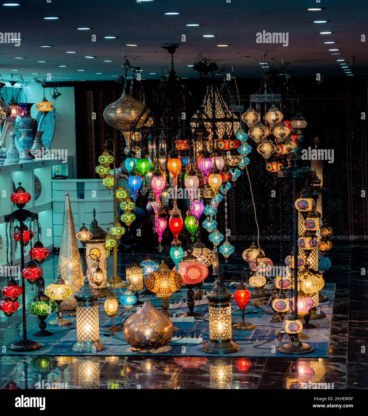 Mosaic Ottoman lamps from Grand Bazaar in Istanbul Stock Photo - Alamy
