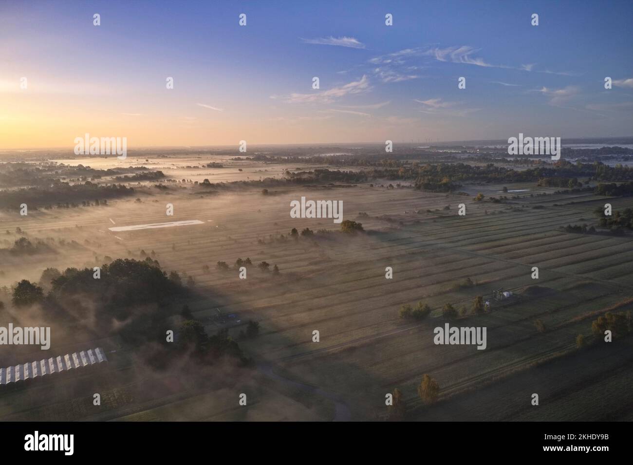 Aerial view of the Kirchwerder Wiesen nature reserve in Hamburg's Vier ...