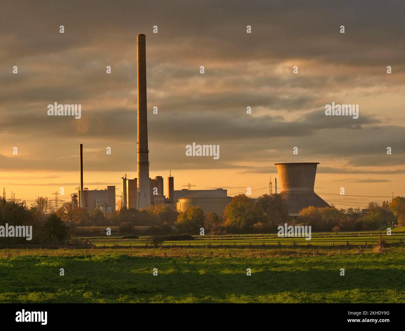The Robert Frank power plant in Landesbergen, a natural gas and steam ...