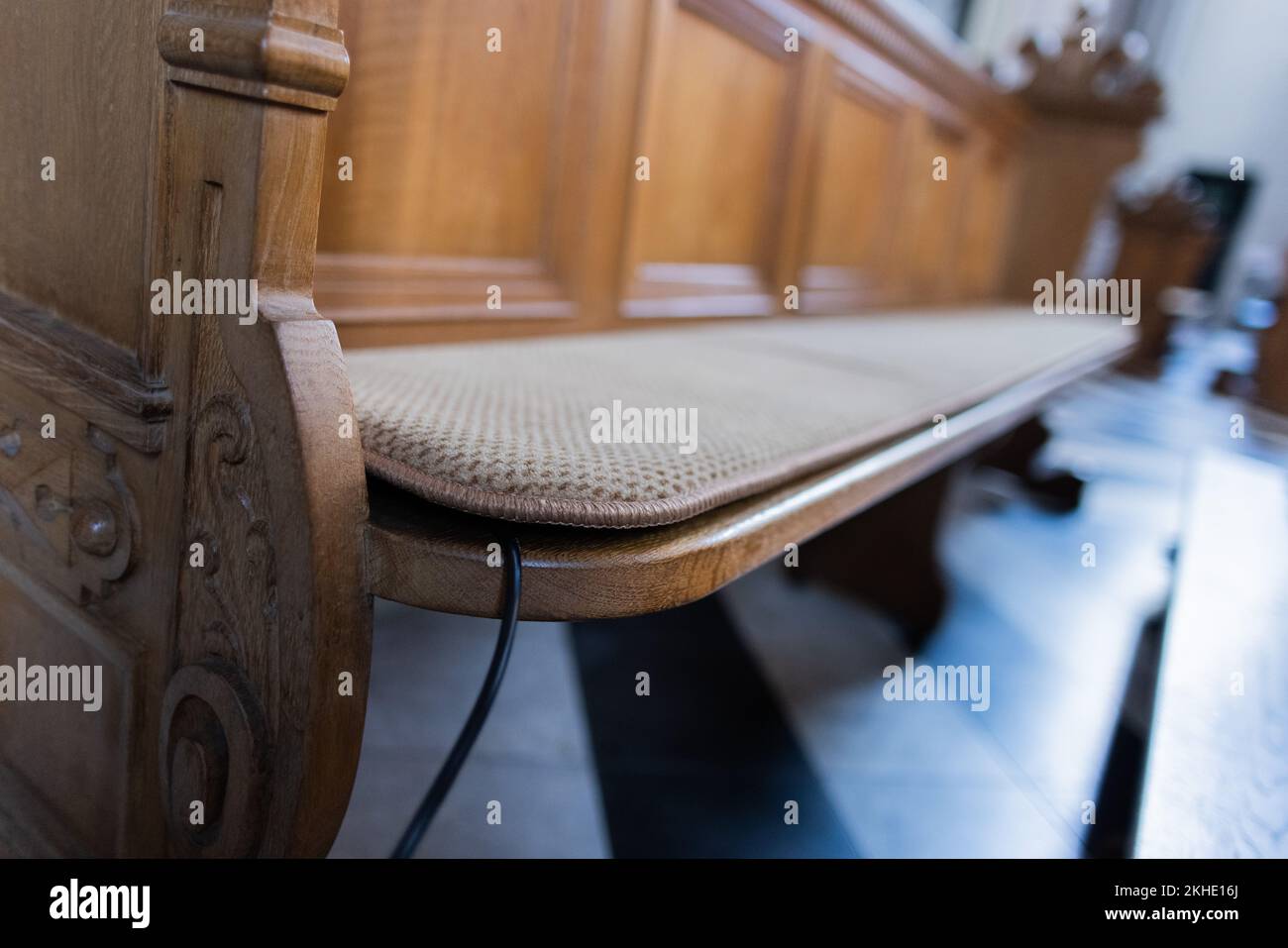 Cologne, Germany. 23rd Nov, 2022. A heated seat cushion (a prototype ...