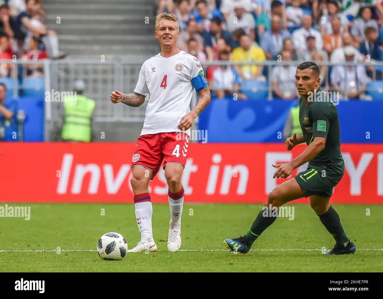 Australian national soccer team captain hi-res stock photography and ...