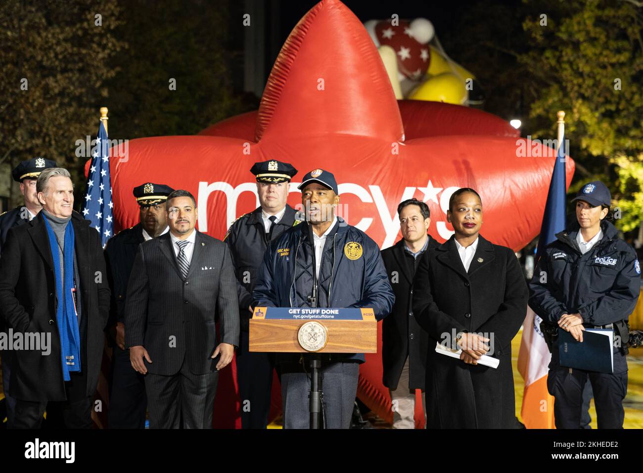 Mayor Eric Adams with Police Commissioner Keechant Sewell and Macy's ...
