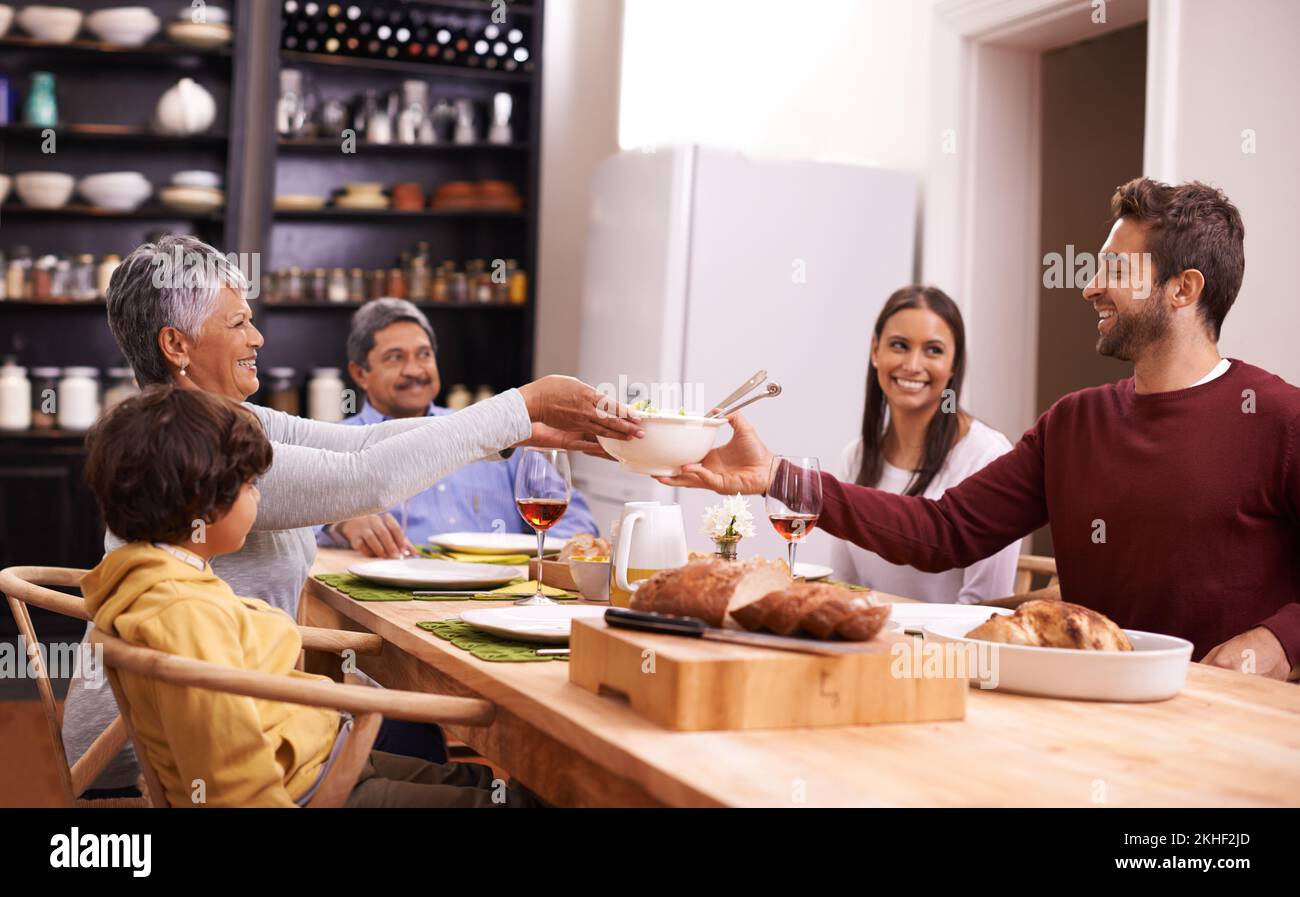 Sharing table hi-res stock photography and images - Alamy