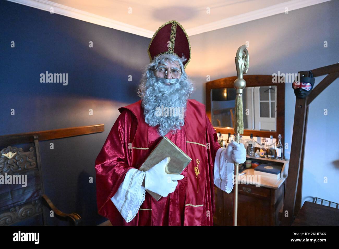 Live In The Saint Nicholas