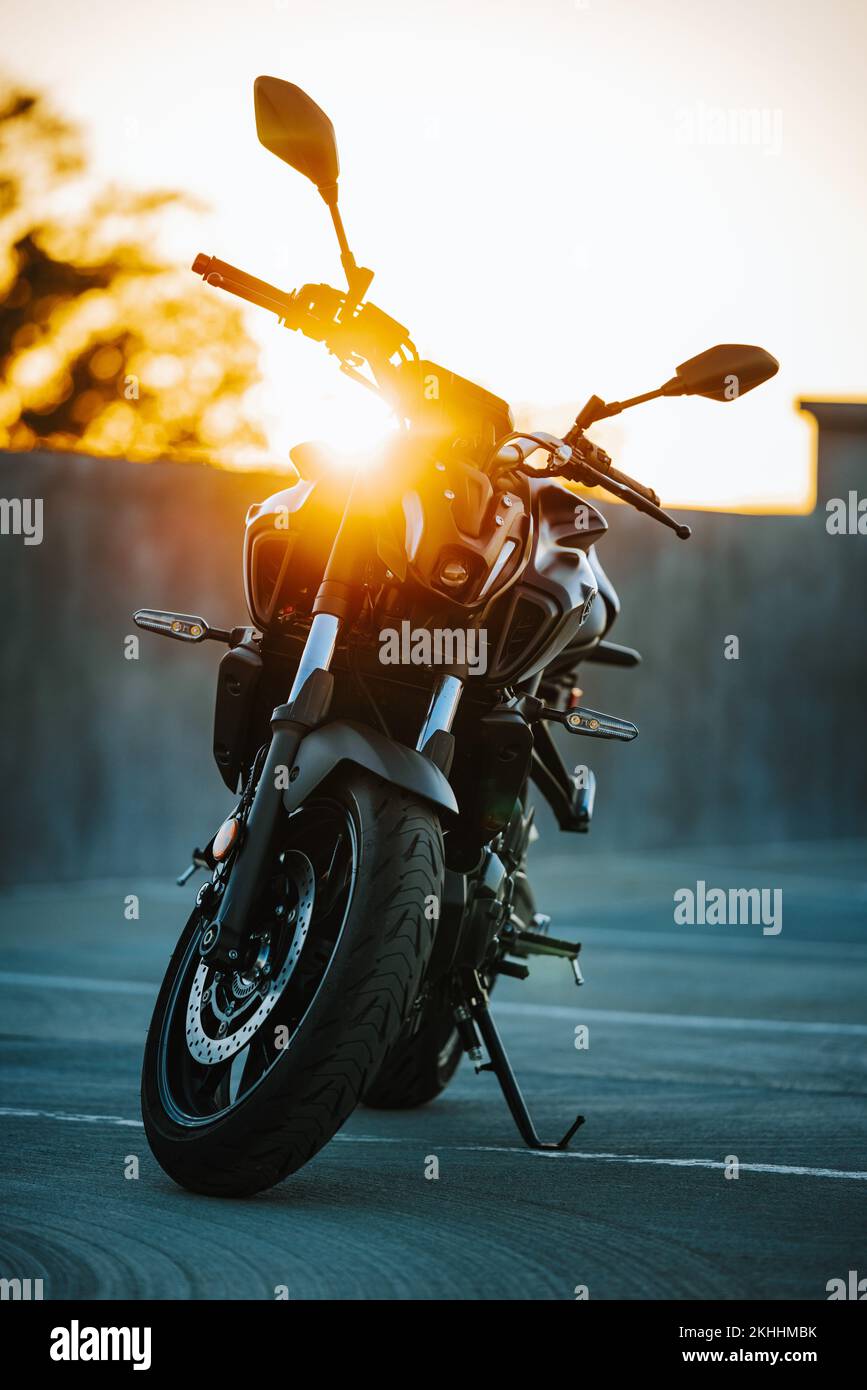 A Yamaha MT-07 motorcycle in street Stock Photo - Alamy
