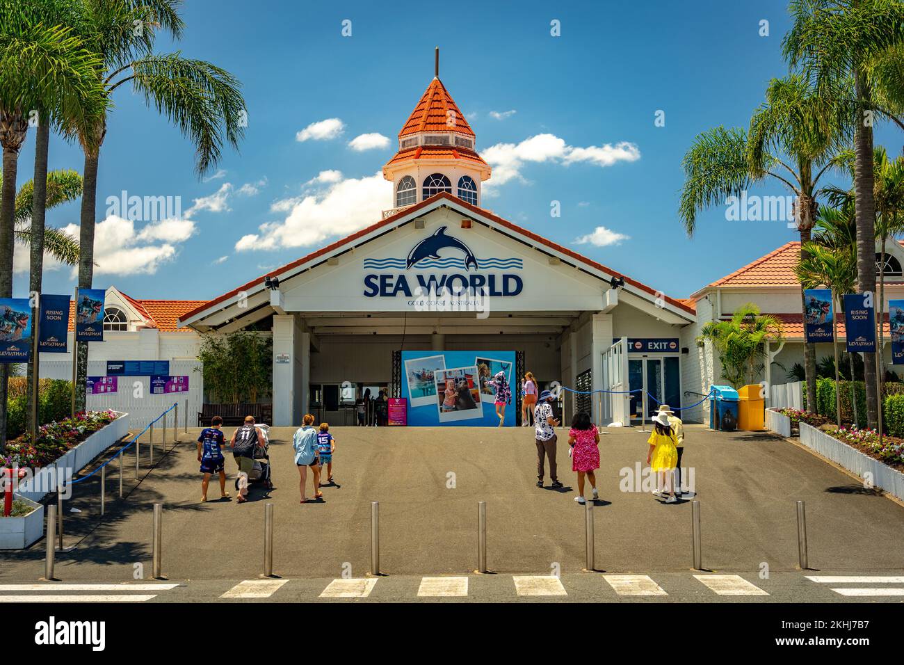 Gold Coast, Queensland, Australia - Seaworld theme park entrance Stock ...