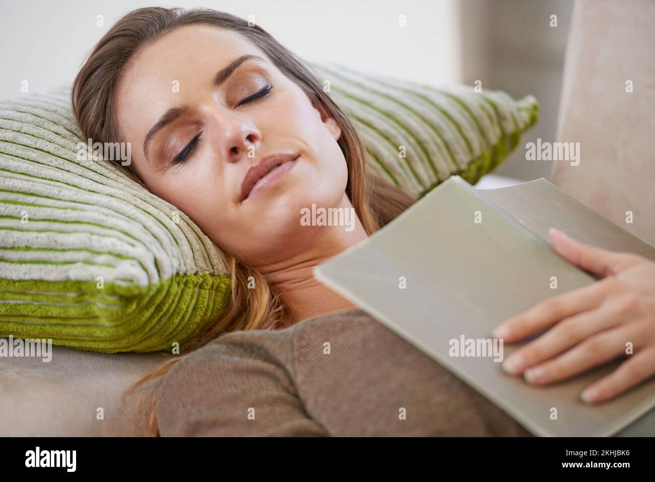 Sleeping beauty book hi-res stock photography and images - Alamy