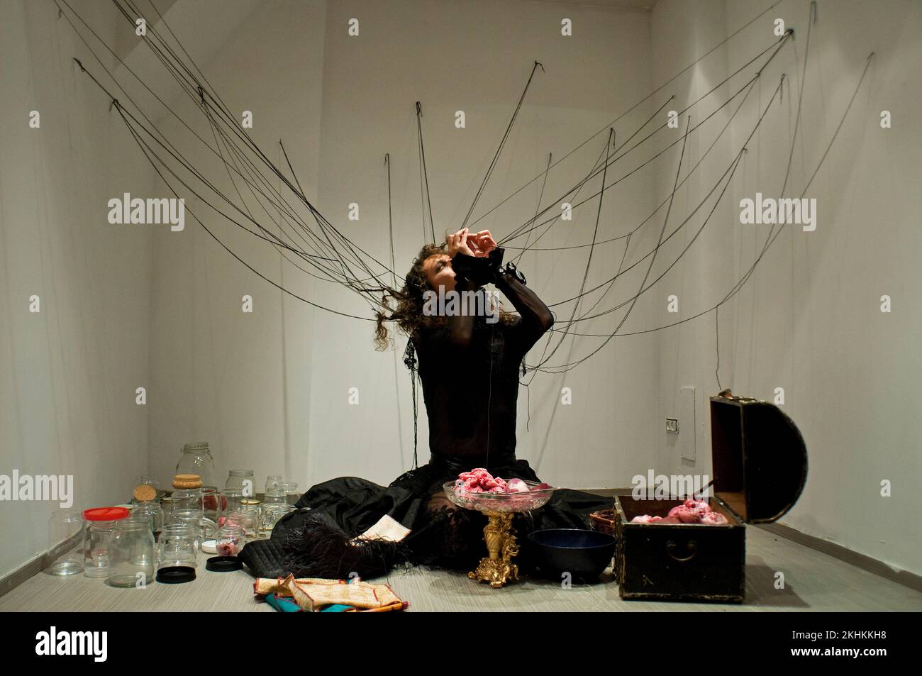 Israeli Arab artist Raafat Hattab appears as the "Bride of Palestine ...