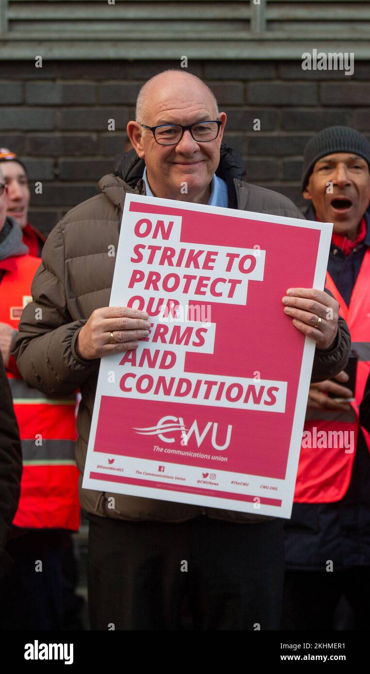 London, England, UK. 24th Nov, 2022. Communication Workers Union (CWU ...