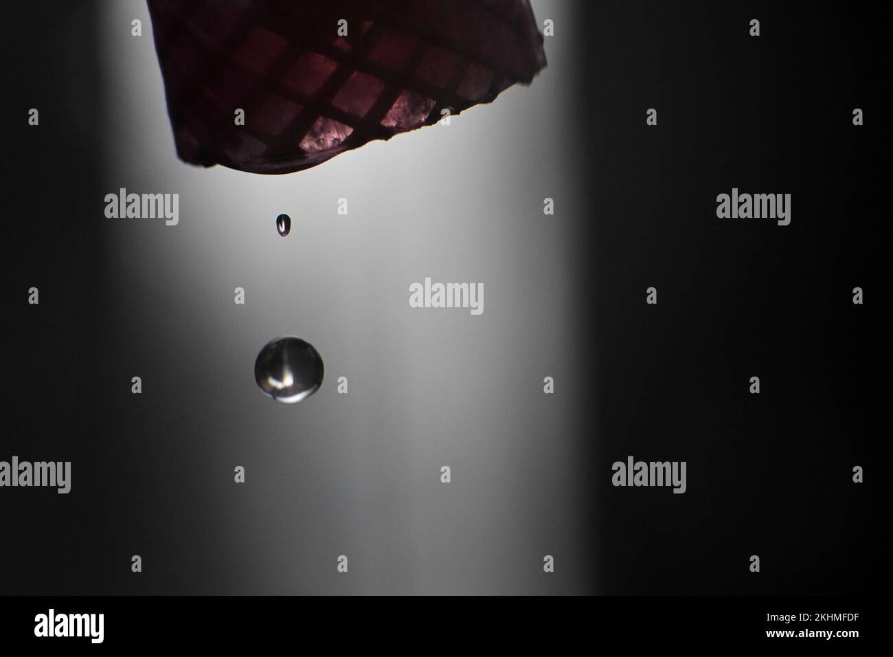 PRODUCTION - 22 November 2022, Hessen, Frankfurt/Main: Groundwater ...