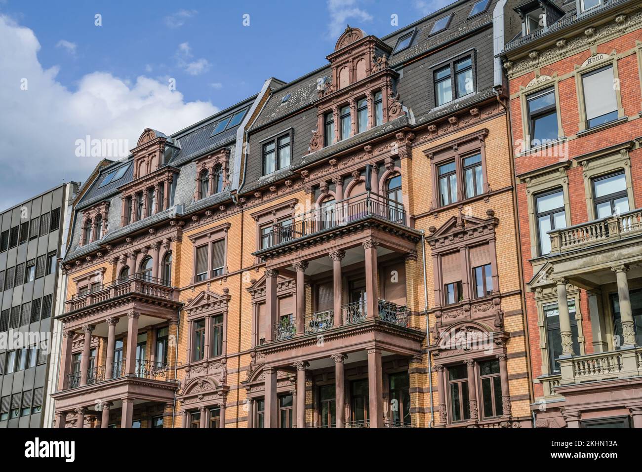 Altbau, Bahnhofstraße, Wiesbaden, Hessen, Deutschland Stock Photo - Alamy