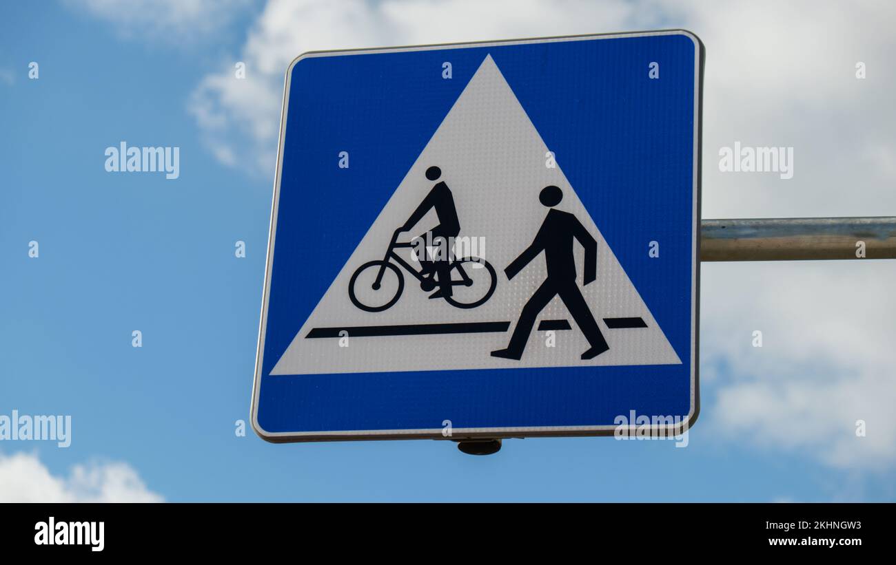 Zebra walk cycle hi-res stock photography and images - Alamy