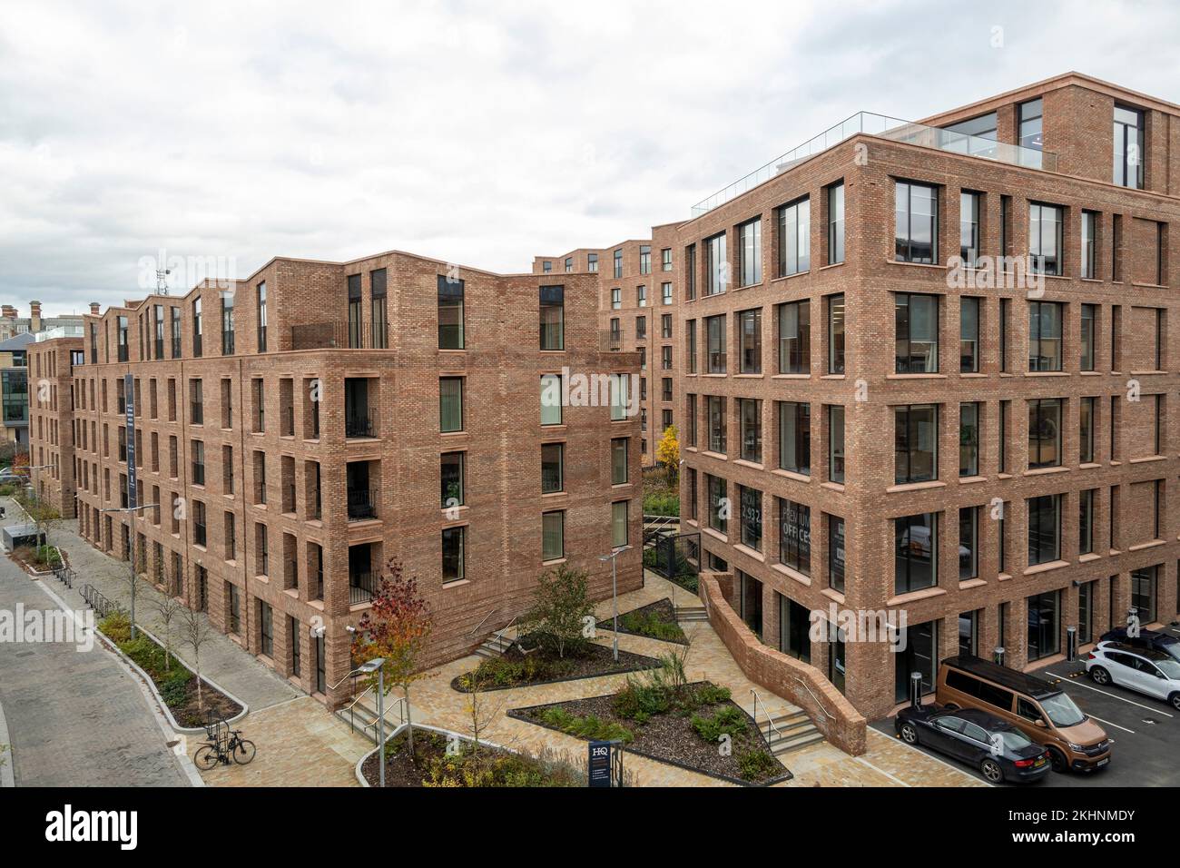 Modern building lines Stock Photo - Alamy