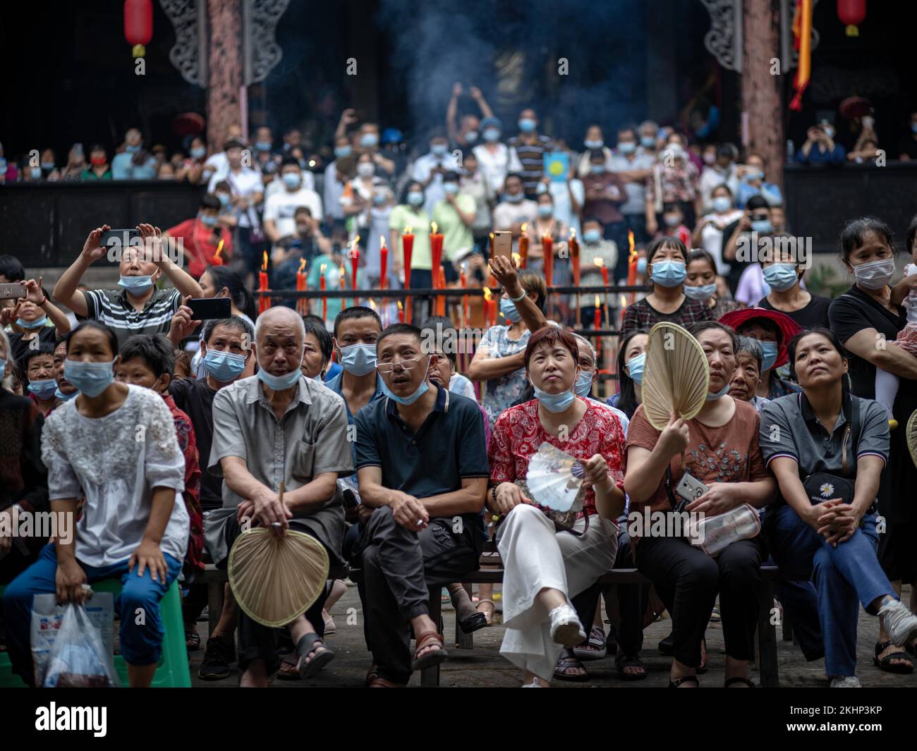 People celebrate the Lychee Cultural Festival and go to the Temple Fair ...
