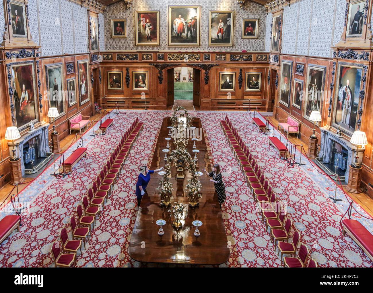 The waterloo chamber in windsor castle hi-res stock photography and ...