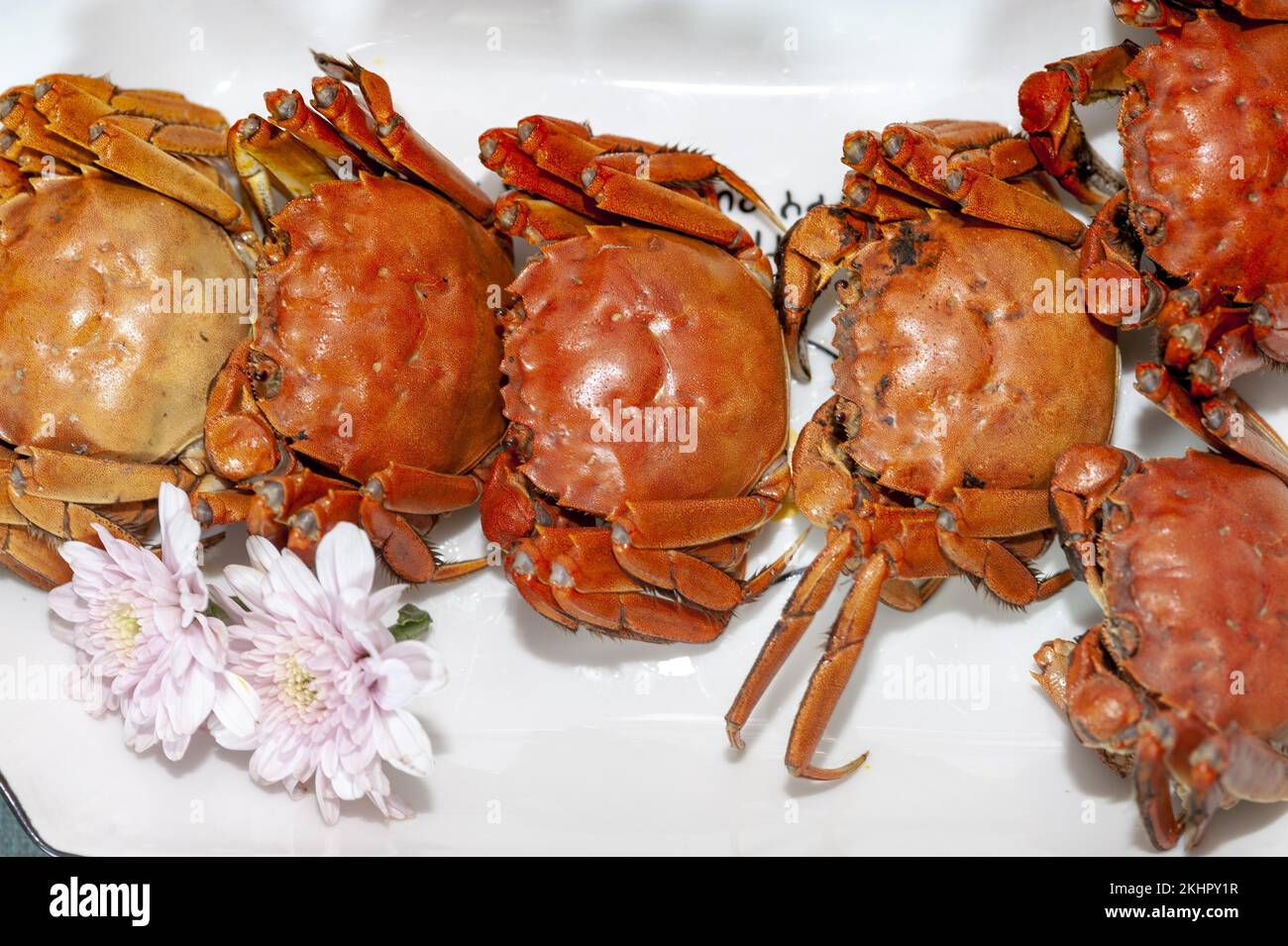 These unlocated photos show the traditional famous dishes of Jiangnan ...
