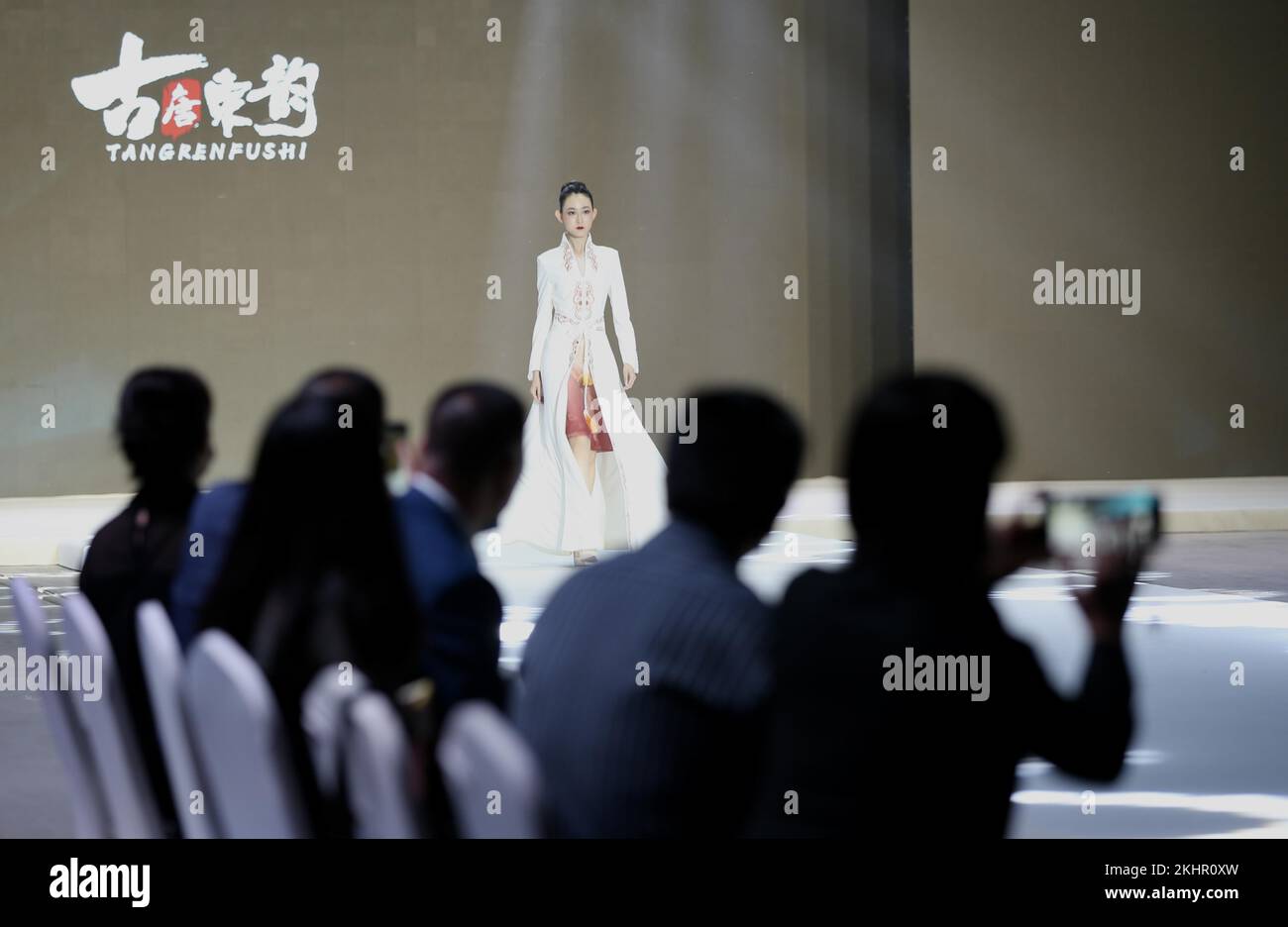 Models wearing cheongsam displayed on the catwalk at the Closing ...