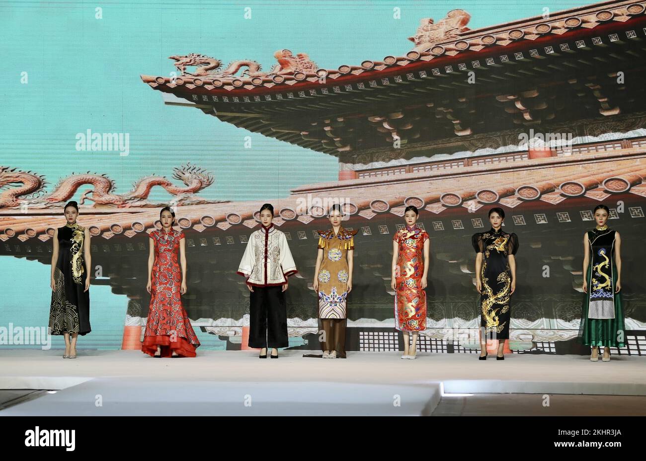 Models wearing cheongsam displayed on the catwalk at the Closing ...