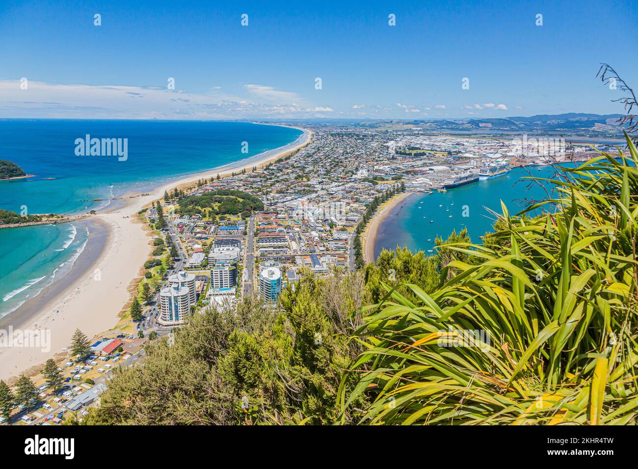 Papamoa beach new zealand hi-res stock photography and images - Alamy