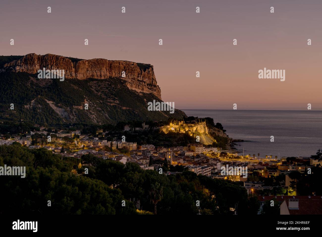Cassis castle hi-res stock photography and images - Alamy