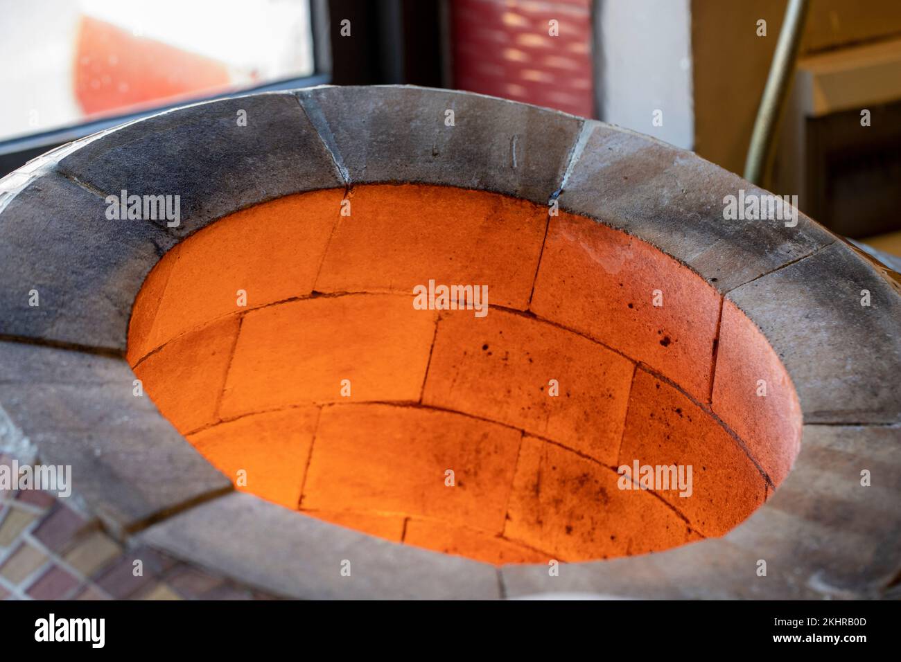 tandoor oven with fire inside Stock Photo - Alamy