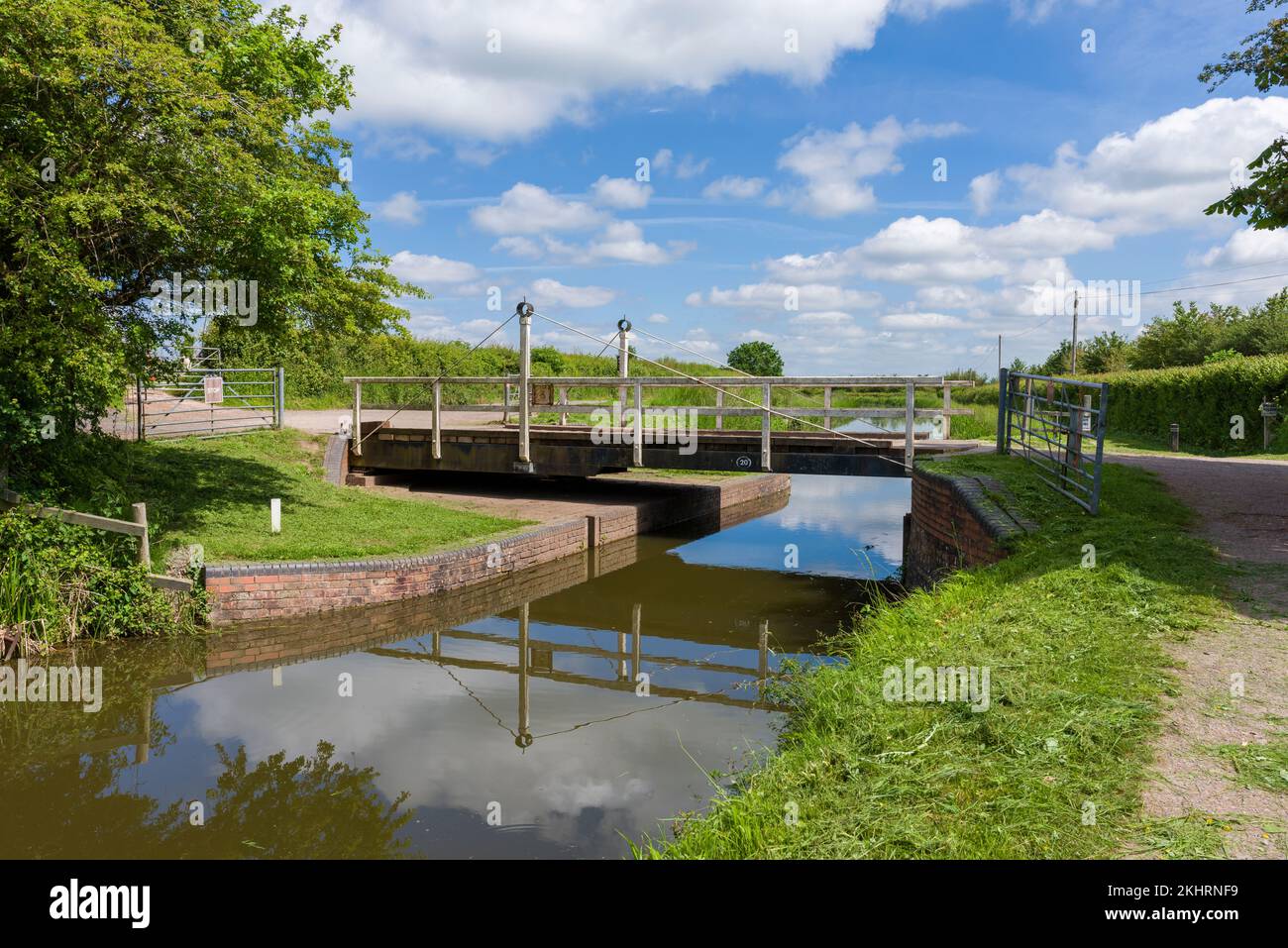Taunton bridge hi-res stock photography and images - Alamy
