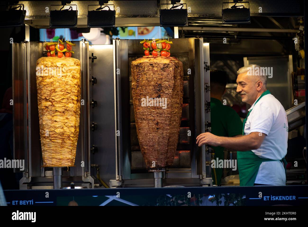 Iskander kebab hi-res stock photography and images - Alamy