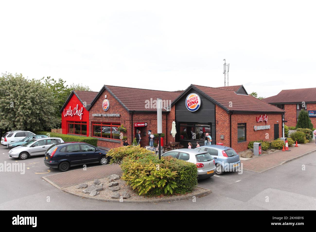 Travelodge & Little Chef, A64, York Tadcaster, LS24 8EQ Stock Photo - Alamy