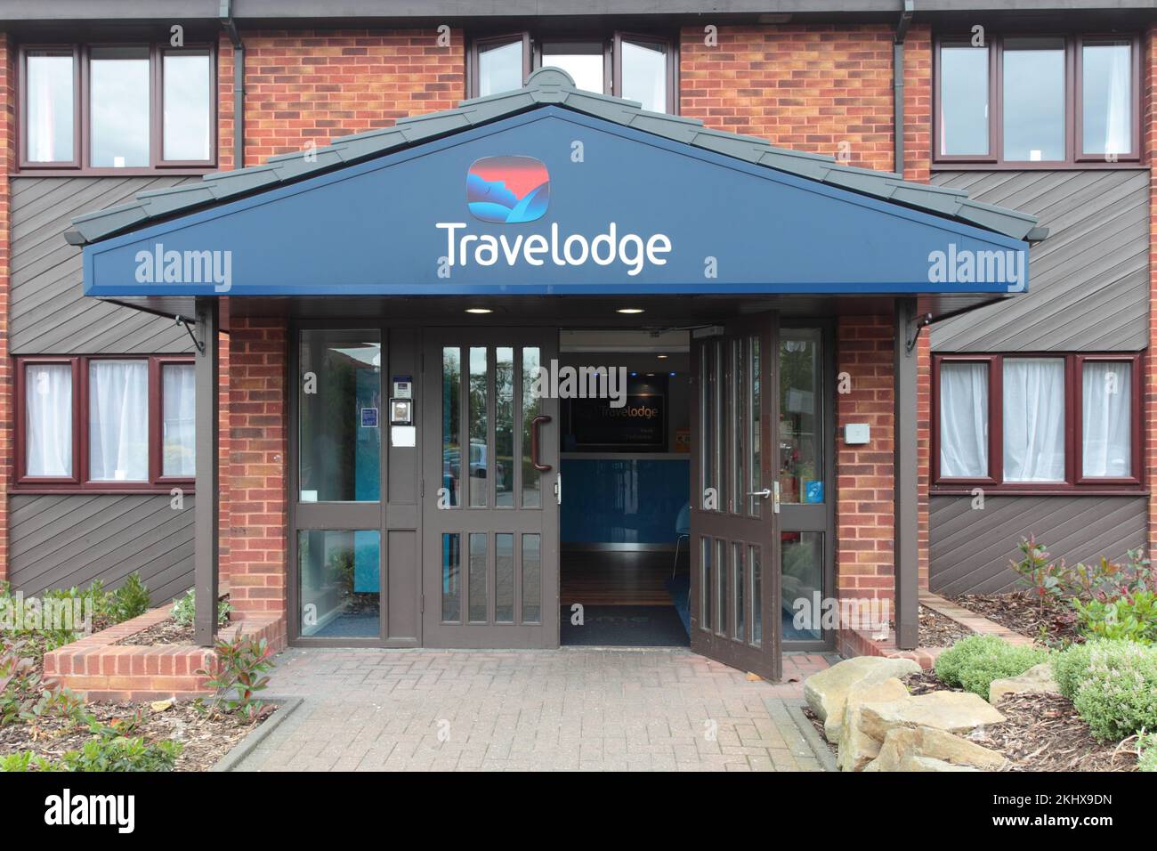 Travelodge & Little Chef, A64, York Tadcaster, LS24 8EQ Stock Photo - Alamy