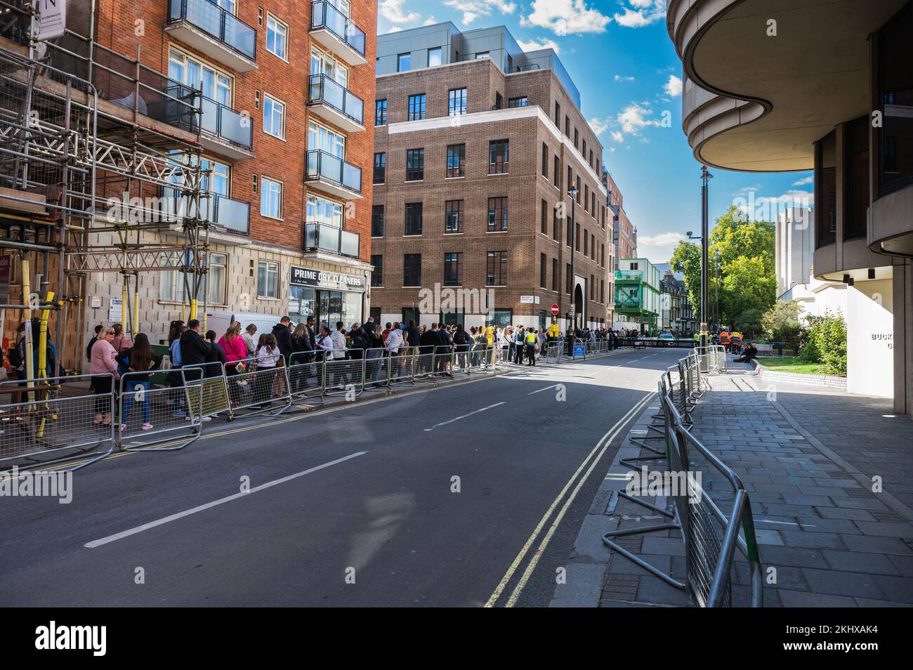 London, United Kingdom - September 17 2022: A queue of people on ...
