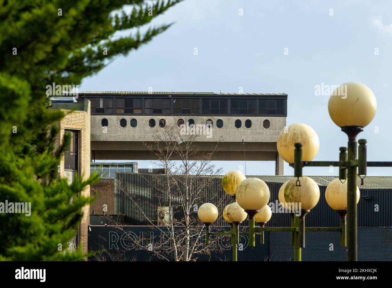 Cumbernauld new town centre hi-res stock photography and images - Alamy