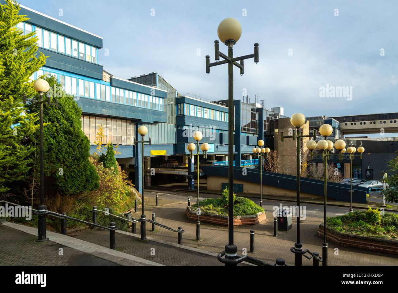 New style shopping centre hi-res stock photography and images - Alamy