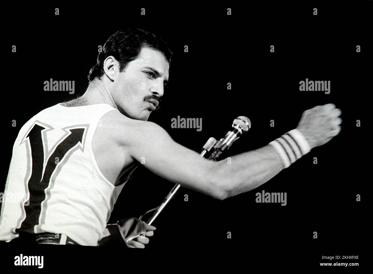 Queen performing in The Groenoordhallen in Leiden Holland 1986 ...