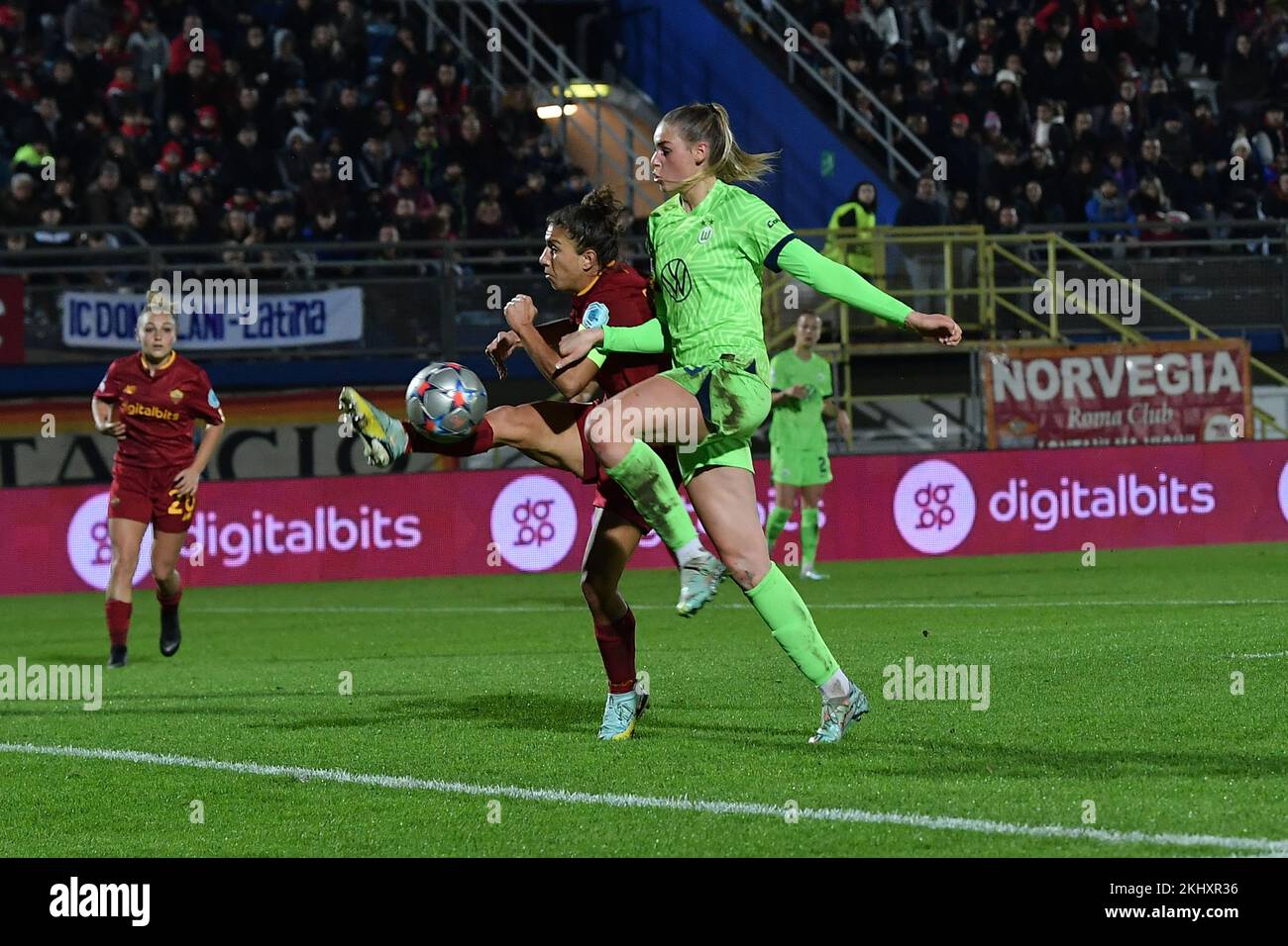 Femminile jule hi-res stock photography and images - Alamy