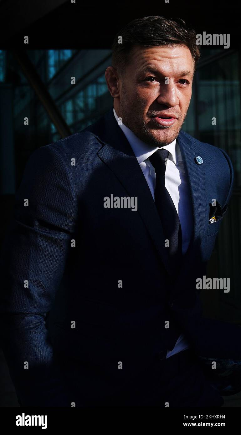 Mr mcgregor hi-res stock photography and images - Alamy