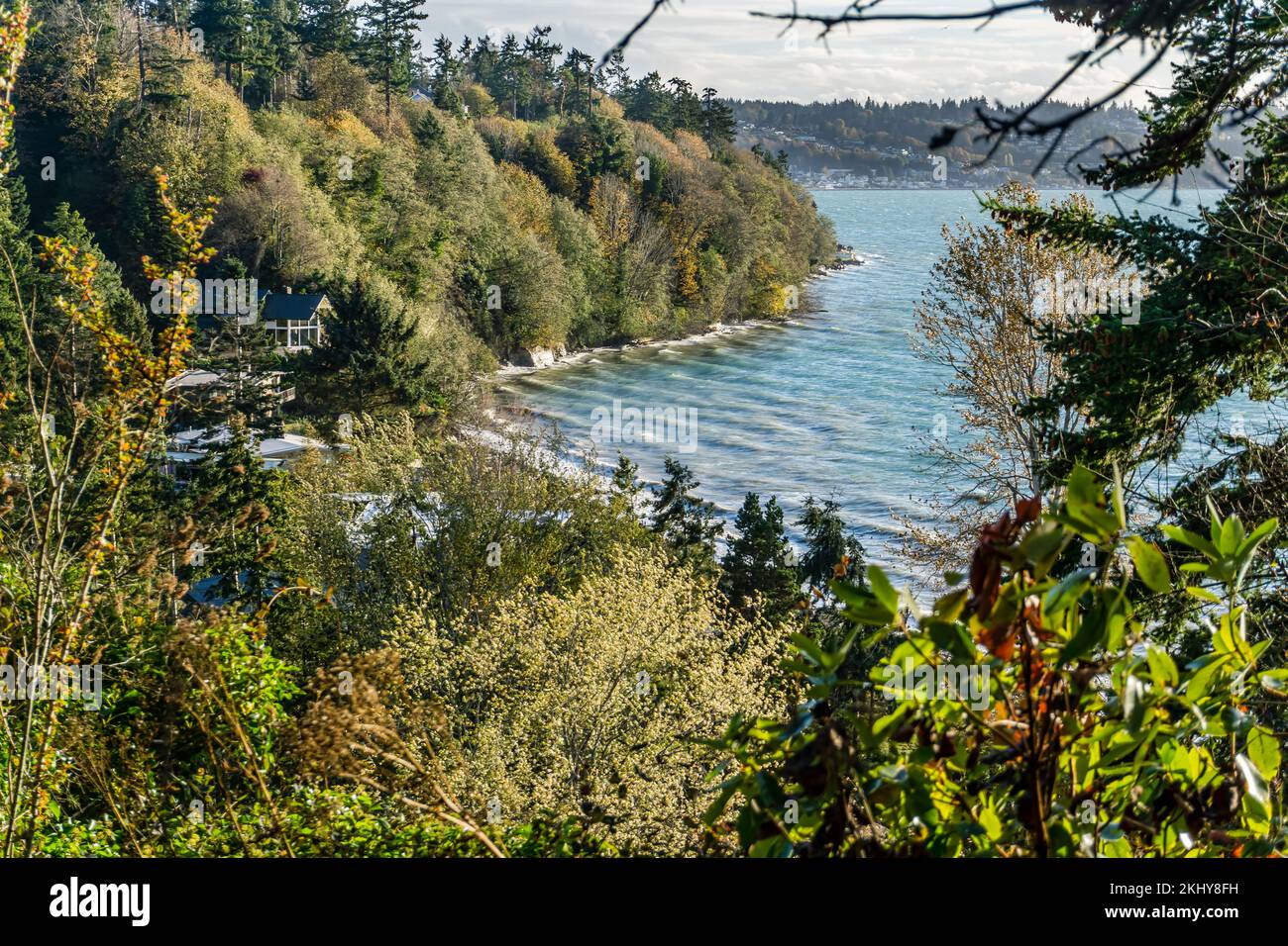 Rippling swells move toward shore at Saltwater State Park in Washington ...