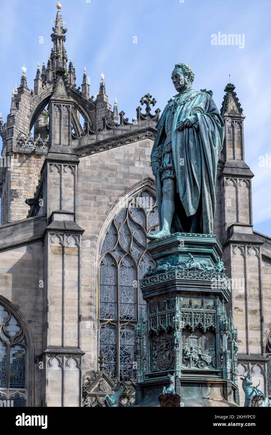 Sir Joseph Edgar Boehm's 1887 bronze statue of the 5th Duke of ...