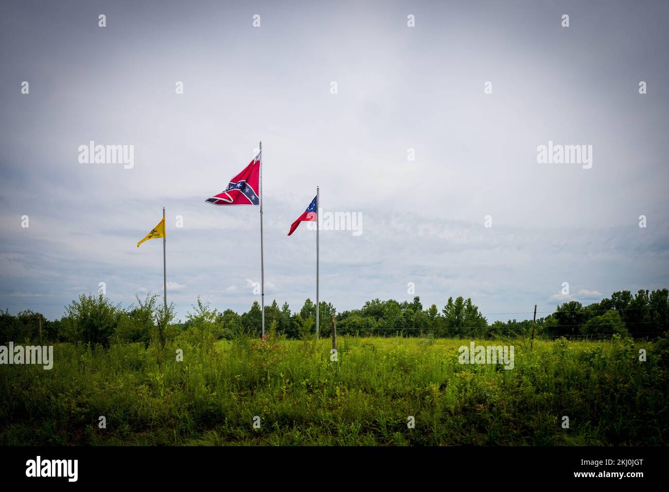Confederate states of america flag hi-res stock photography and images ...
