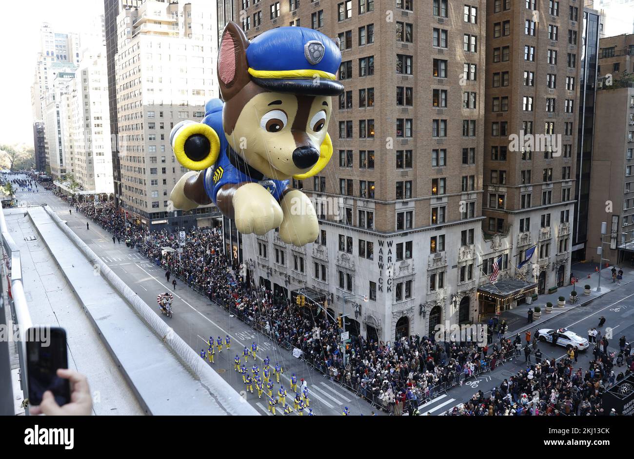 New York, United States. 24th Nov, 2022. PAW Patrols's Chase balloon ...