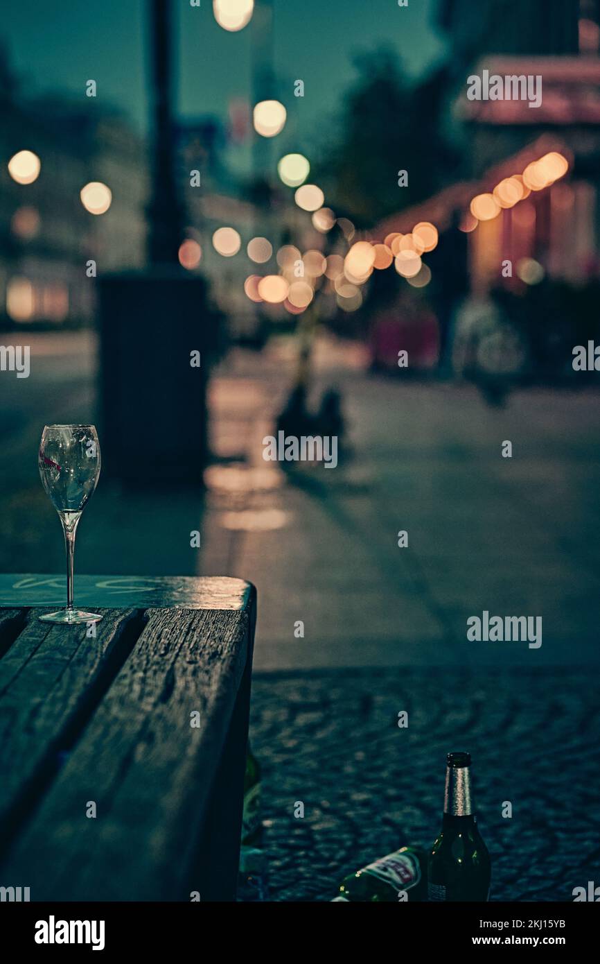 Empty glass on bench hi-res stock photography and images - Alamy