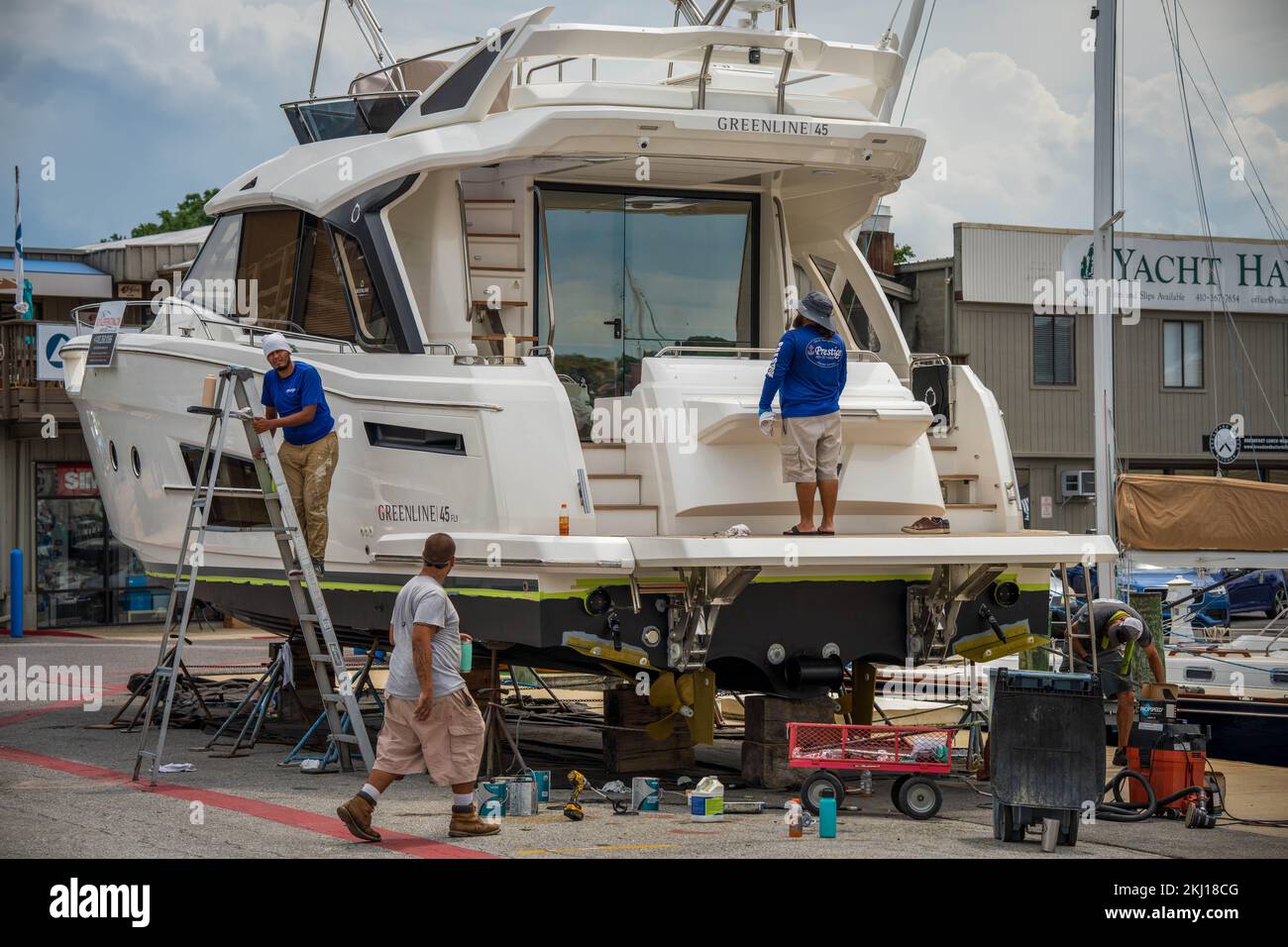 Workmen team hi-res stock photography and images - Alamy