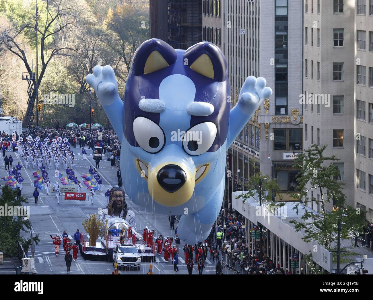New York, United States. 24th Nov, 2022. The Bluey balloon moves down ...